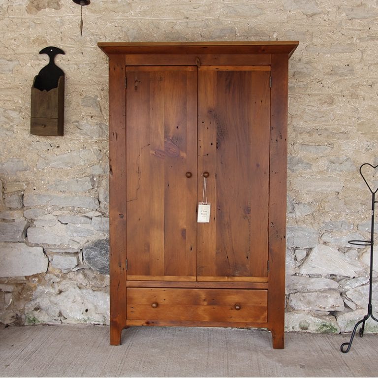 Dutch Pantry – Country Charm Mennonite Furniture